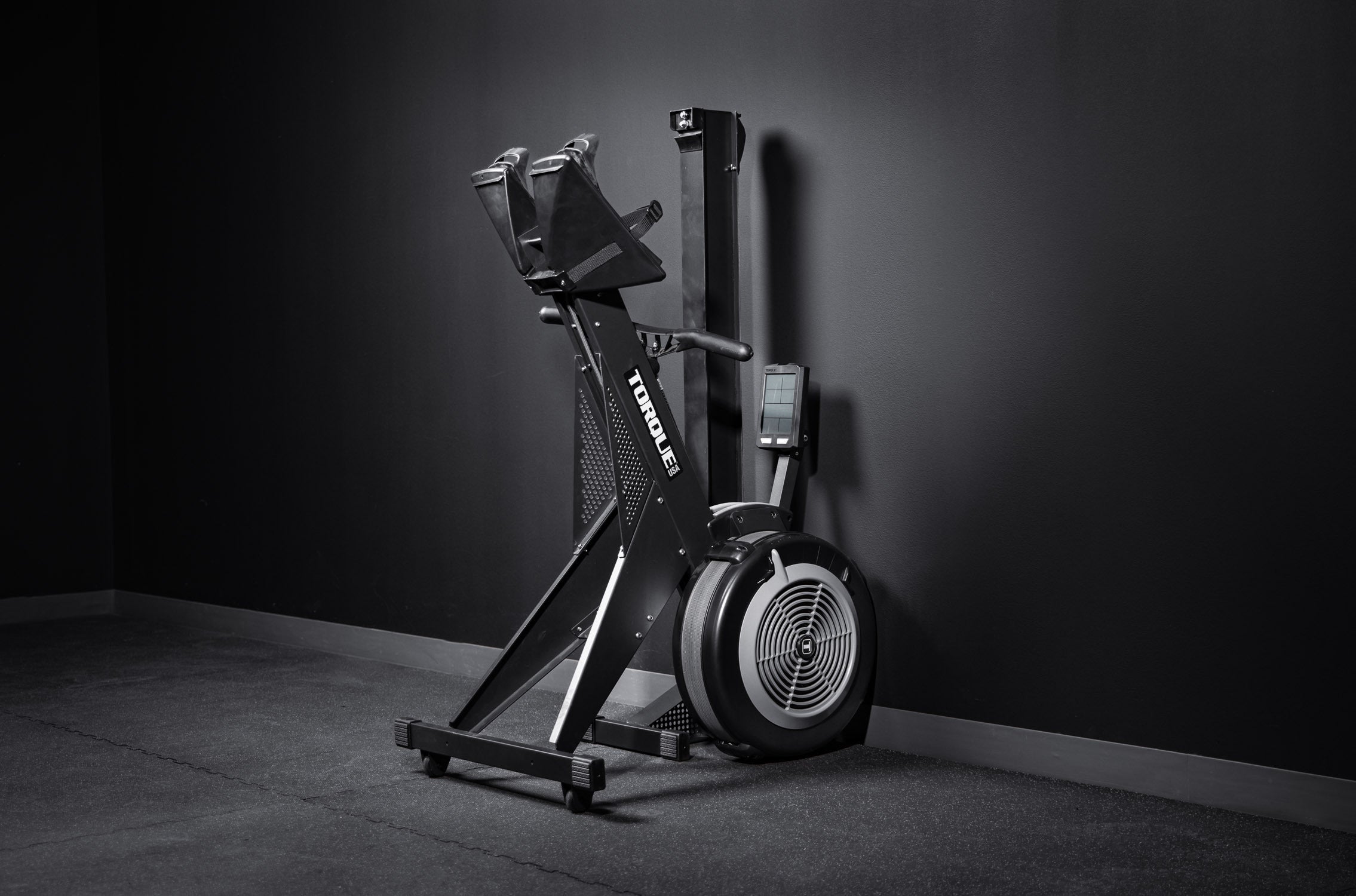 STEALTH AIR™ ROWER – Torque Fitness - Commercial